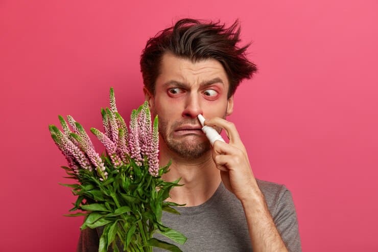 Top Tips to Soothe Itchy Eyes from Hay Fever